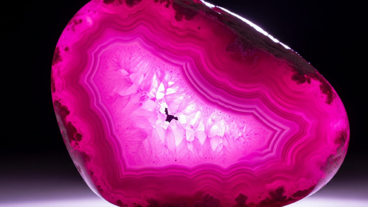 Ágata Rosa | Qué es, Propiedades Curativas, Usos Espirituales y Joyería ...